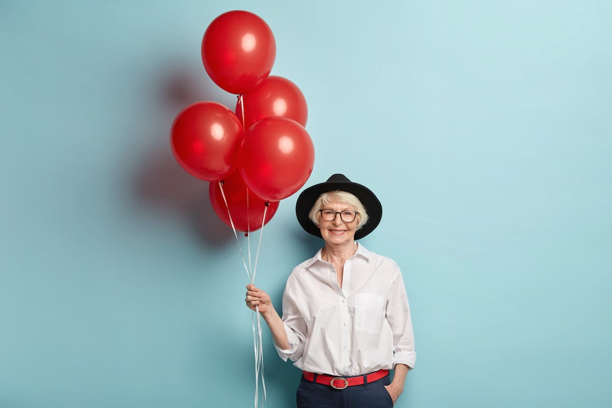 “Balloon Buddies” Bring Big Joy to Residents of Discovery Village At ...