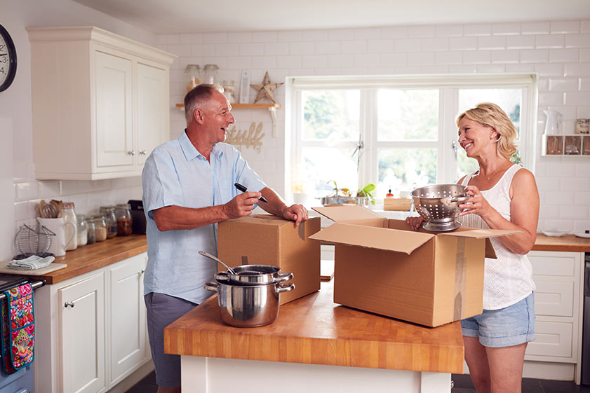 Downsizing Tips For Seniors In Retirement Discovery Village