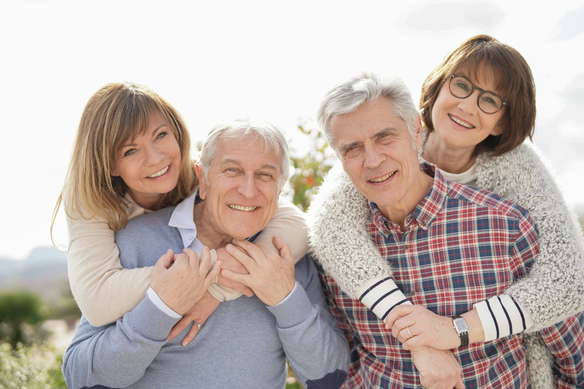 Benefits Of Socializing For Seniors' Mental Health - Discovery Village