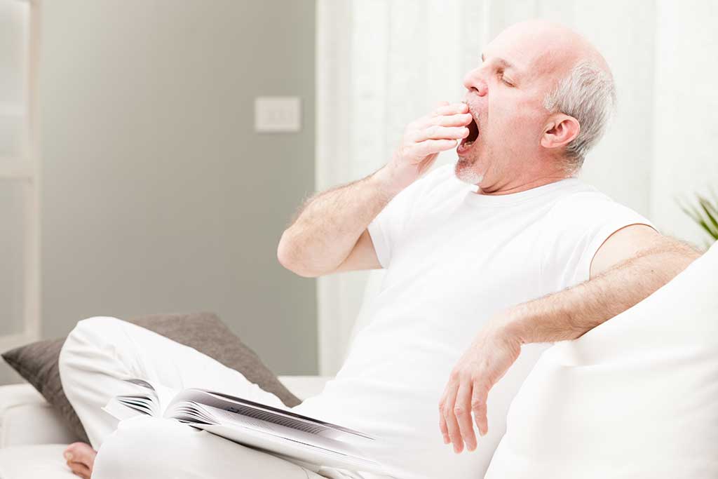 5 Tips For Better Sleep In Seniors - Discovery Village