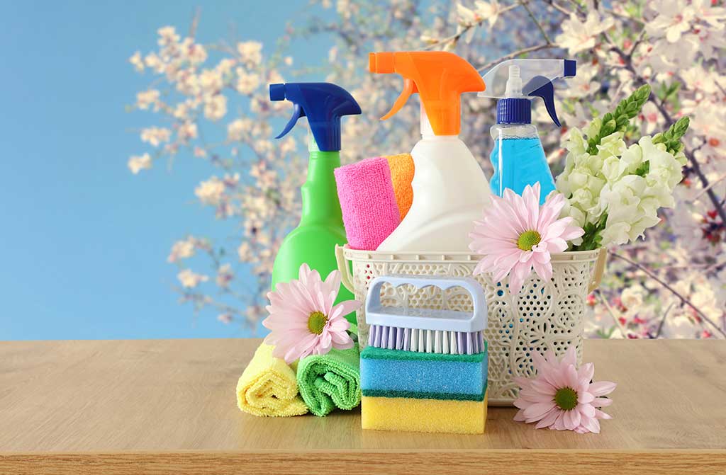Seniors' Ultimate Guide To Spring Cleaning - Discovery Village