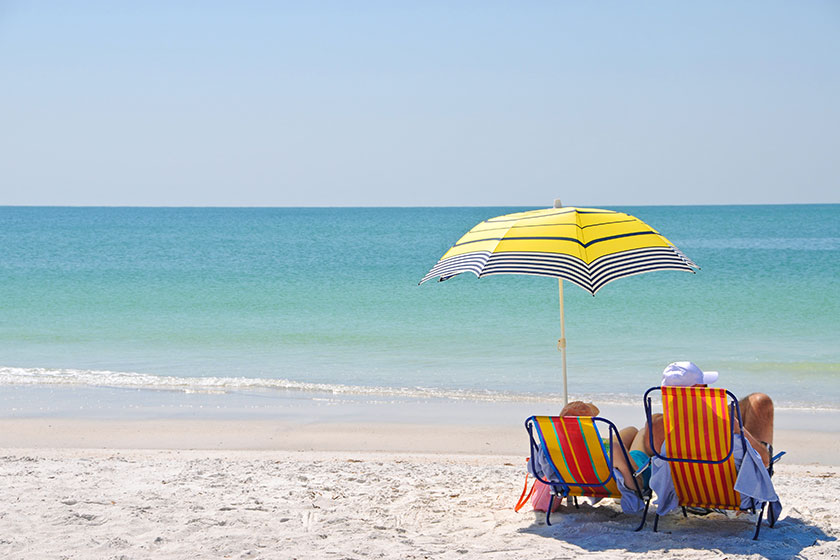 4 Best Less-Crowded Beaches In Florida To Bring Your Elderly Loved Ones ...