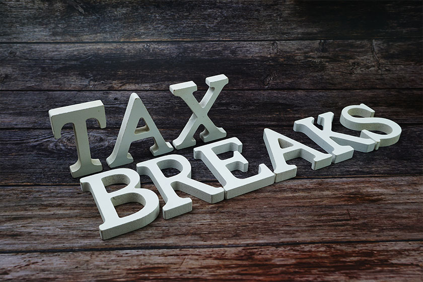 Tax Breaks and Options for Seniors Seeking Assisted Living in Arlington, TX: 3 Things You Should ...
