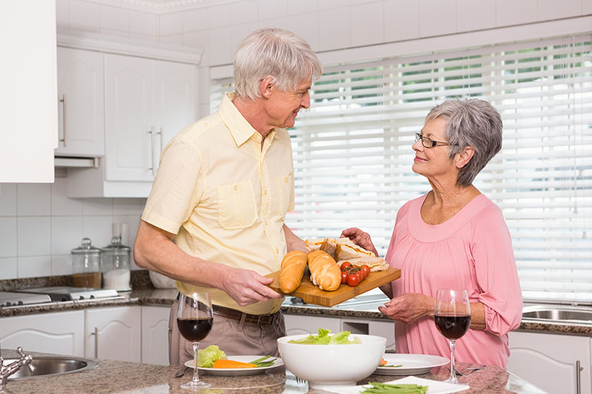How An Independent Living Facility In Oslo, FL Boosts Your Mood Through Dining Programs ...