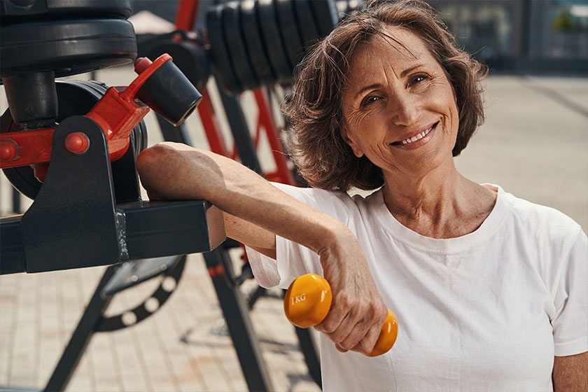 4 Safe Ways To Get Back Into Your Exercise Routine After 50 - Discovery ...