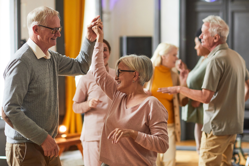 9 Tips To Transition To A New Life After Retirement - Discovery Village