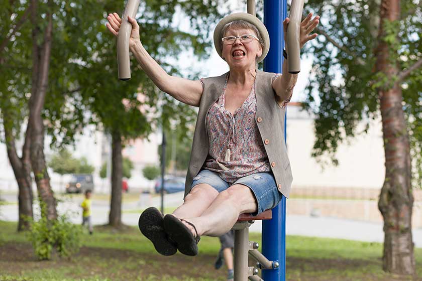 11 Fun Activities To Keep Engaged After Retirement - Discovery Village