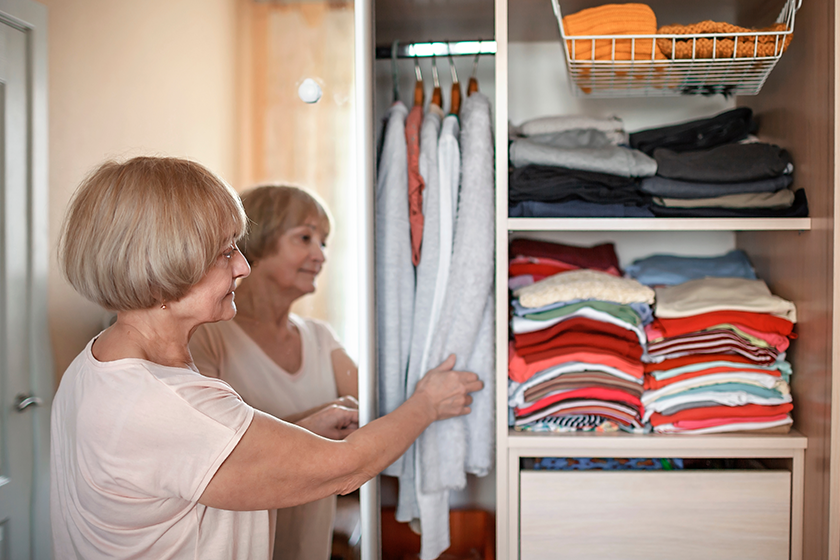 6 Practical Ways To Stay Organized As You Age In Retirement Homes ...